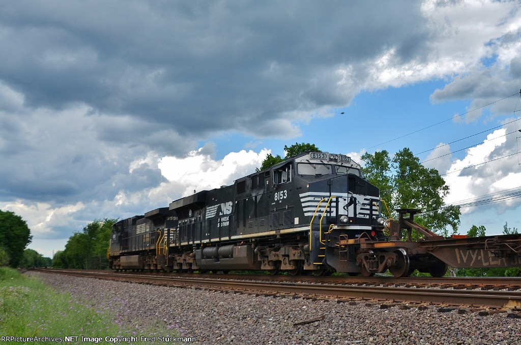 NS 8153 and bare tables west.
